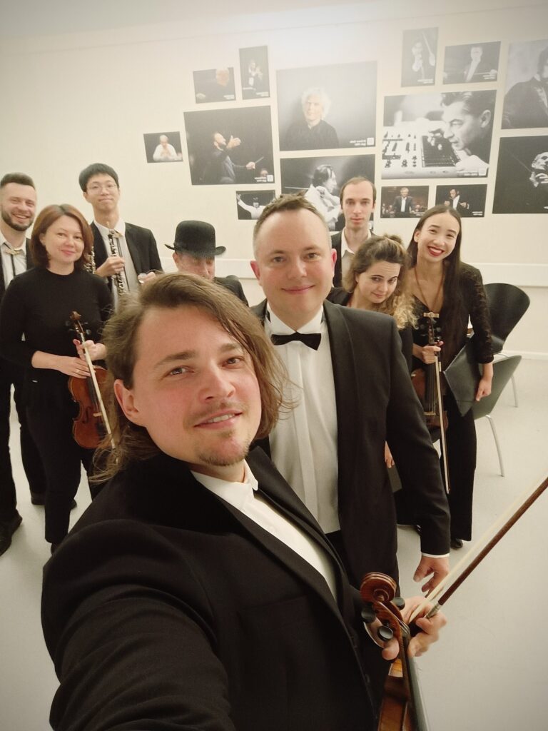 Berliner Philharmonie: Vienna Golden Sound Orchestra verzaubert das ...